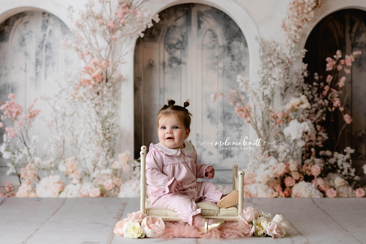 Kira Wall – r2backdrops