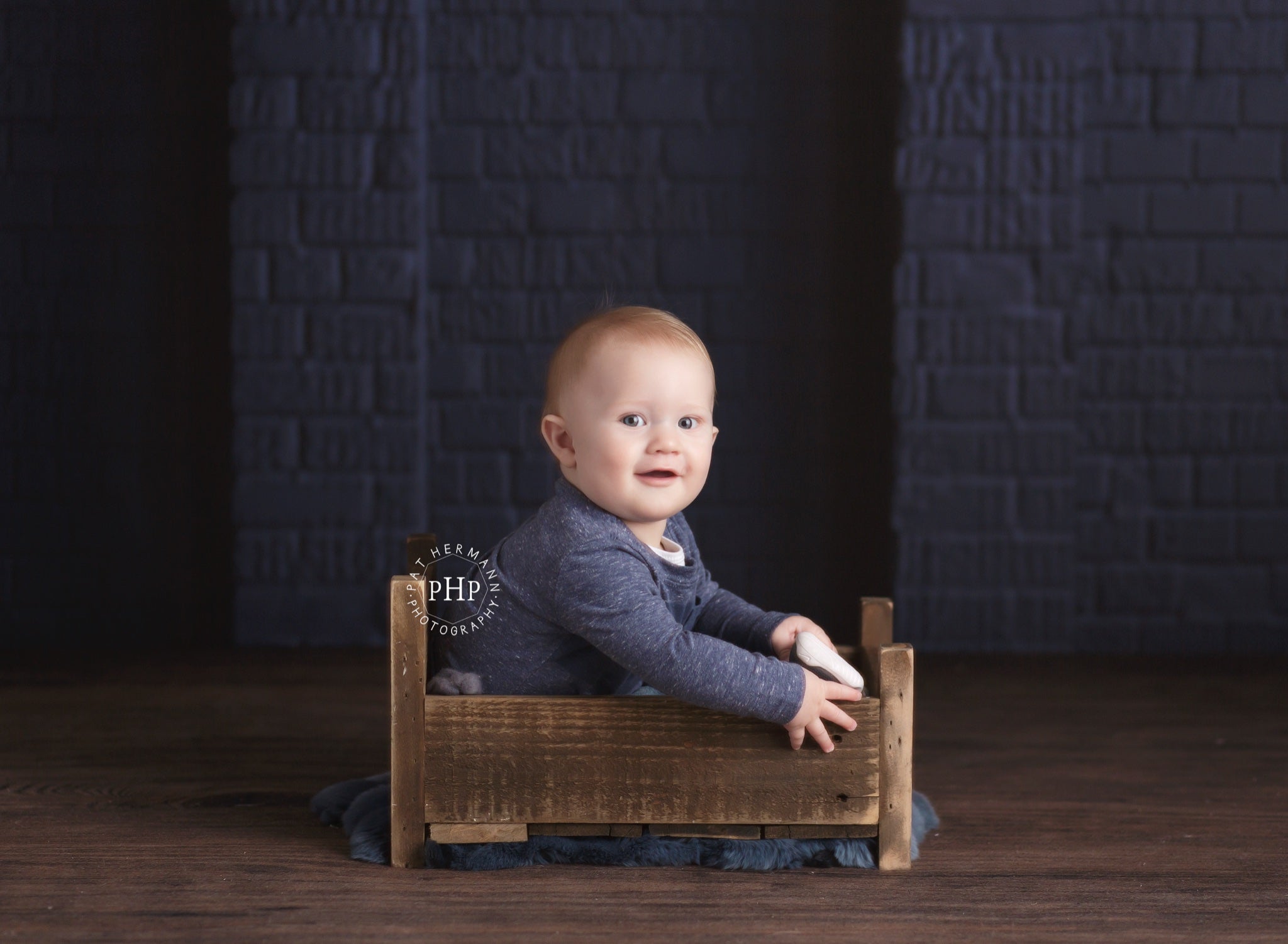 Indigo Brick Wall – r2backdrops