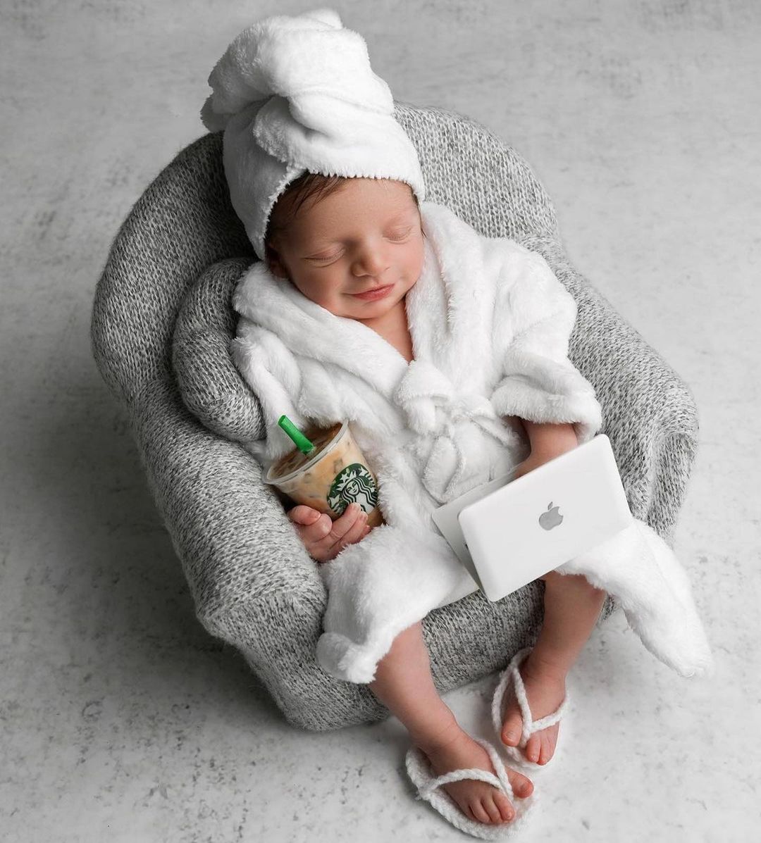 Gray Hampton – r2backdrops