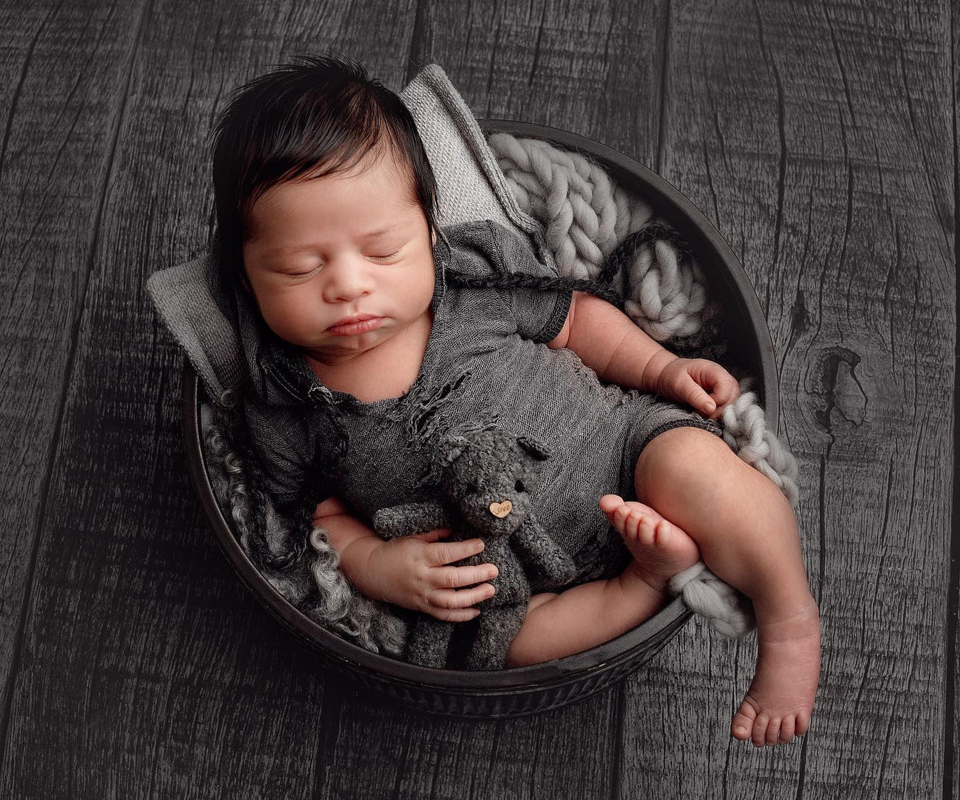 Gray Asher – r2backdrops