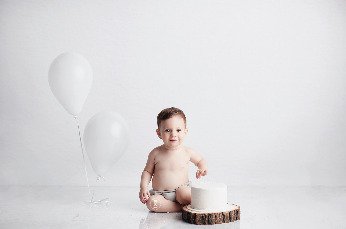 White Subtle Texture – r2backdrops